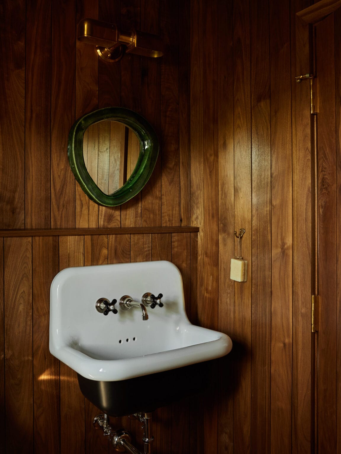 VENICE COMPOUND - Electric Bowery